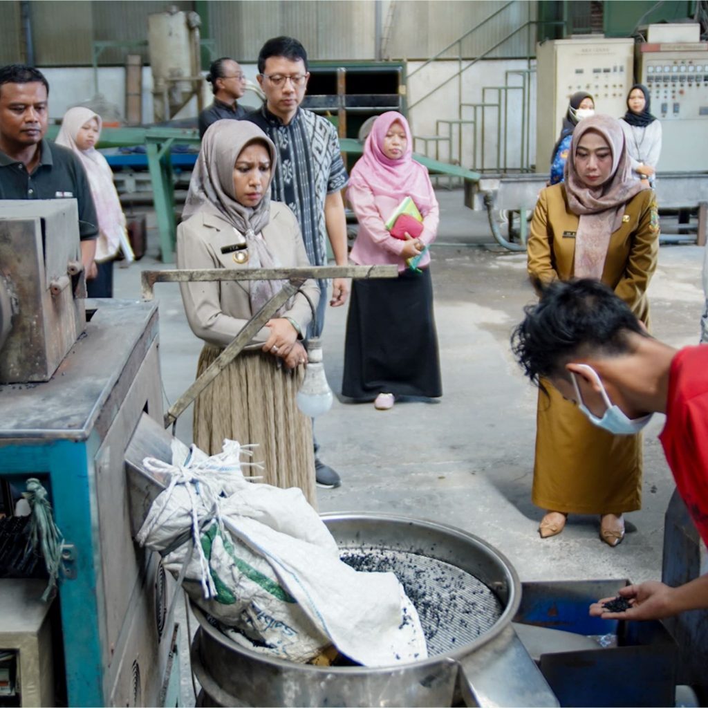 Ning Ita Monitoring Sektor Industri Dengan Program Sambang ...